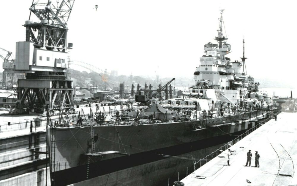 10 The battleship HMS Anson in Captain Cook Dock December 1945 - RAN ...