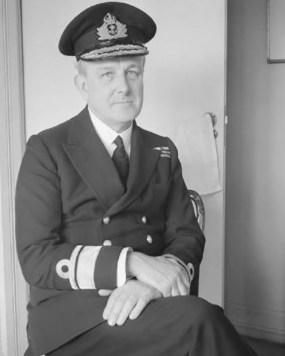 LCDR Walter Brooksbank MM RANVR at the Admiralty - Naval Historical ...